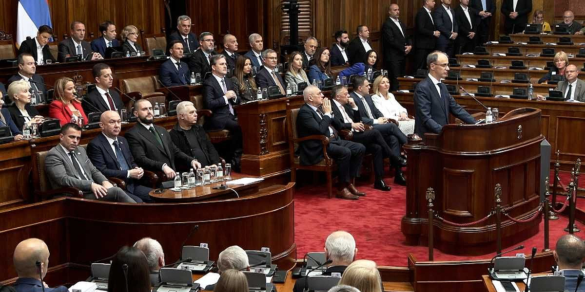 Izabrana nova Vlada Srbije: Đuro Macut premijer, brojni ministri ...