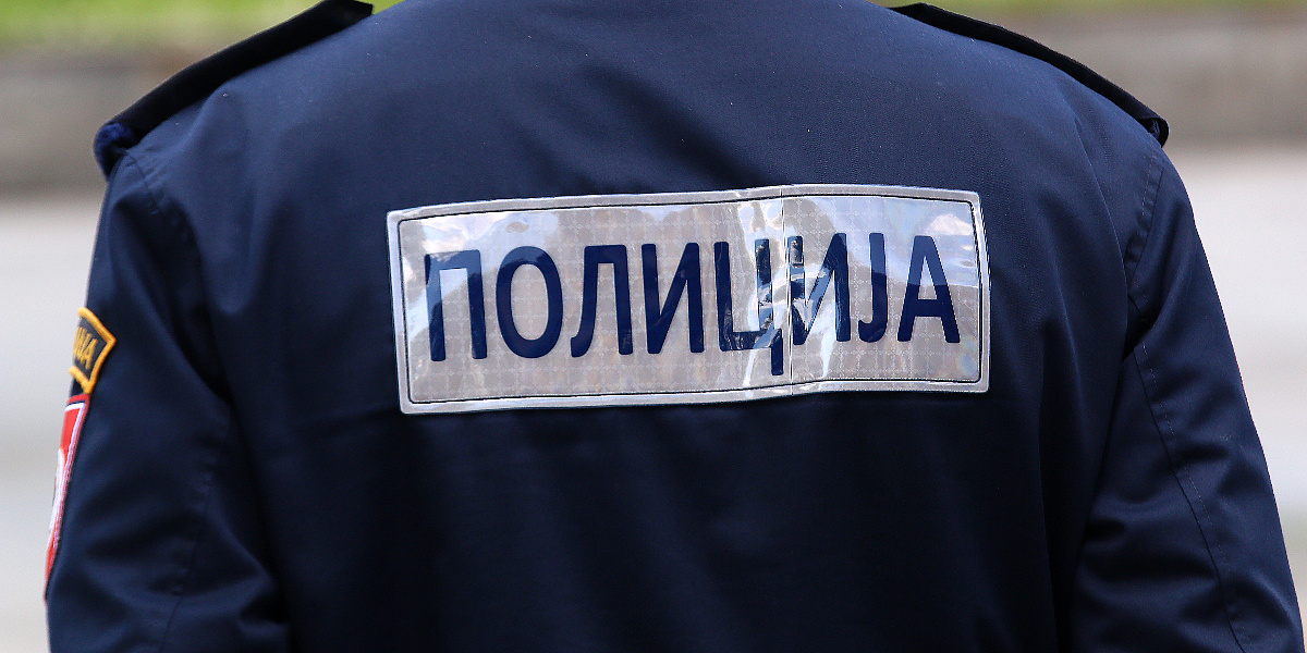 Još jedna teška saobraćajna nesreća: U sudaru automobila i kamiona kod Doboja poginula jedna osoba