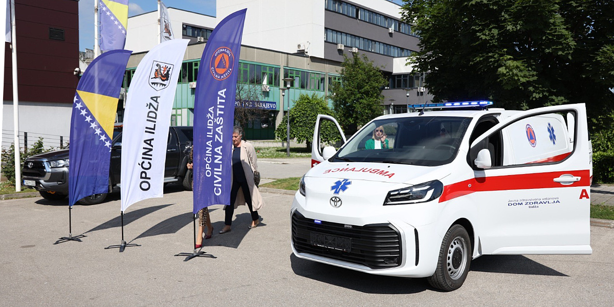 Općina Ilidža: Nabavljeno novo sanitetsko vozilo za bržu i sigurniju pomoć