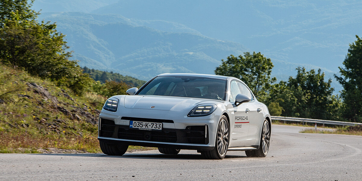 Testirali smo Porsche Panamera 4: Luksuzna krstarica s genima 911-ke