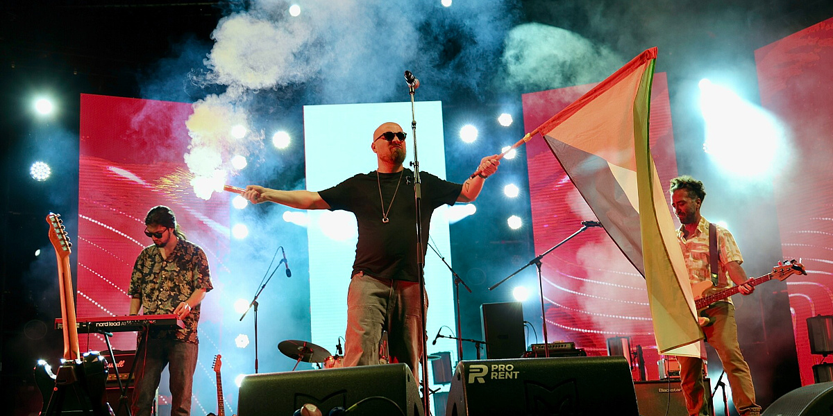 Prvu noć Dernek Festa obilježili nastupi domaćih i regionalnih izvođača ...