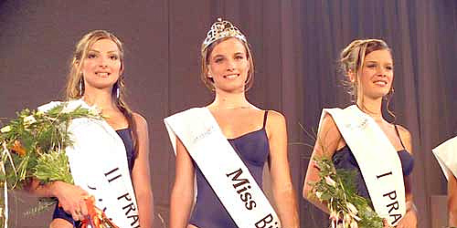 Bivša bh. misica je sa 17 godina ostvarila historijski uspjeh: Čime se ...