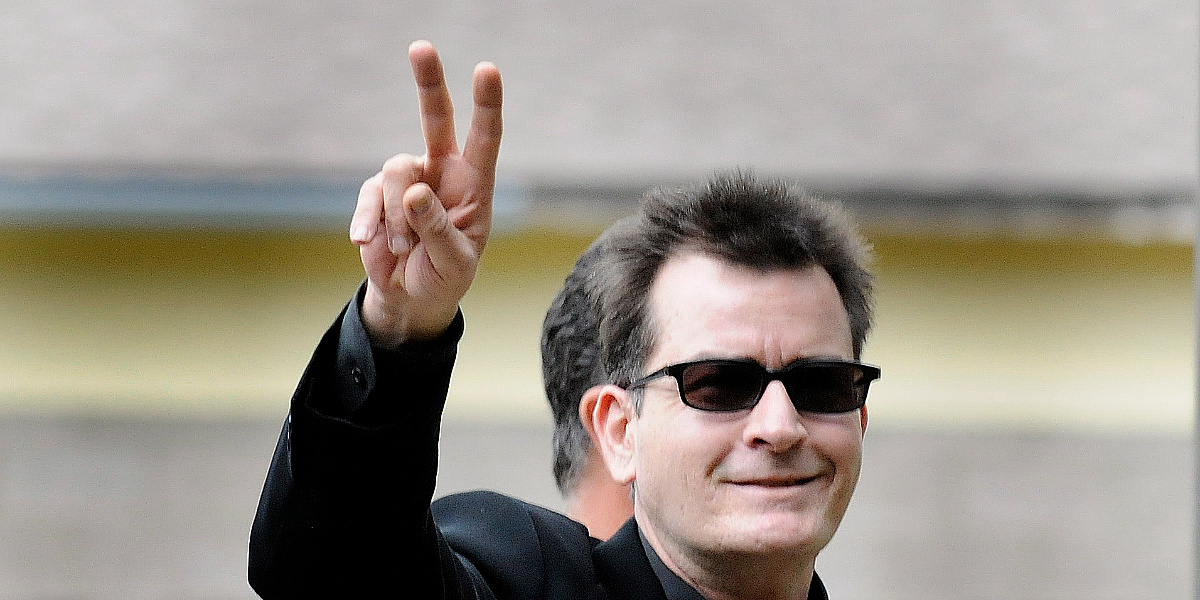 Charlie Sheen o intimnim odnosima s muškarcima: Puno toga je bilo ...