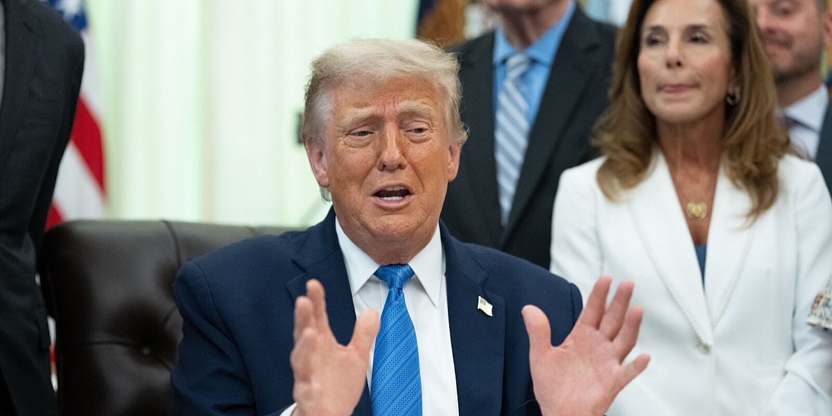 Donald Trump ponovo zaprijetio Iranu: Večeras ih udaramo snažno, uskoro ...